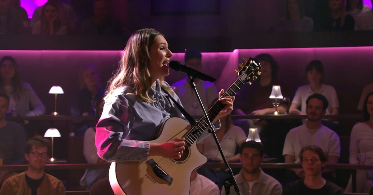 Talent Unplugged: Ellece - Niks Wat Ik Niet Doe voor Jou
