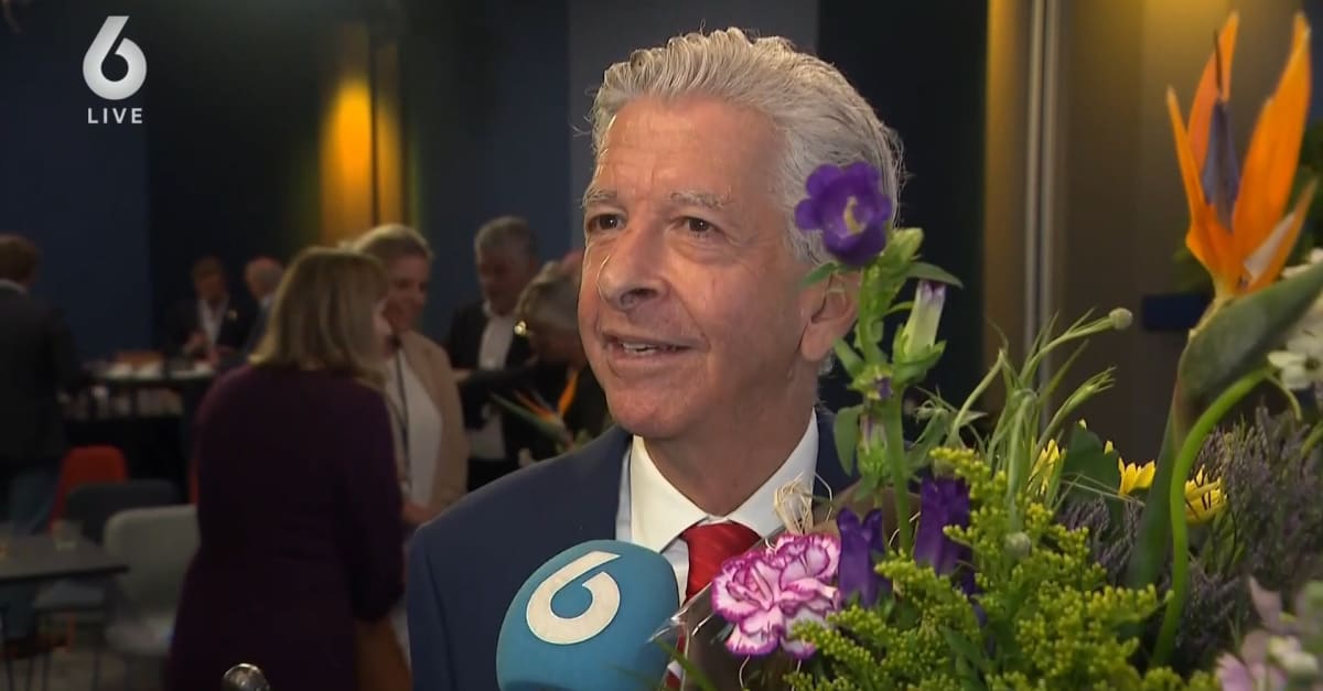 Nieuws van de Dag: Ronald Plasterk wint Pim Fortuyn Prijs: 'Iemand met lef en visie'