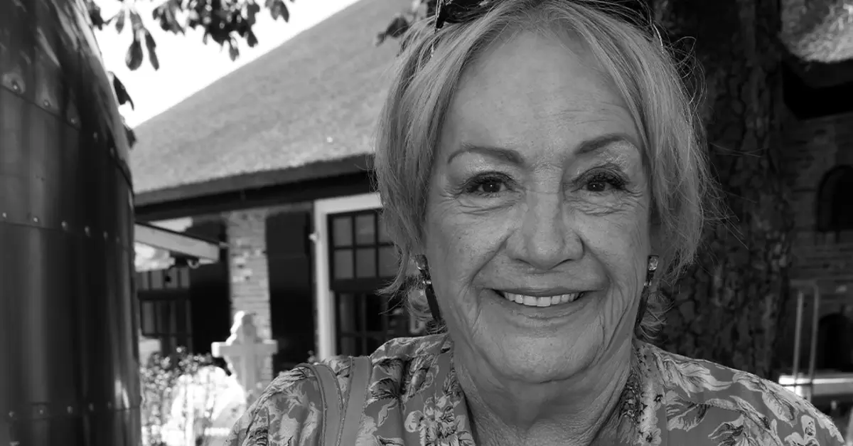 Overlijden Viola Holt komt voor Gordon als een mokerslag | Shownieuws