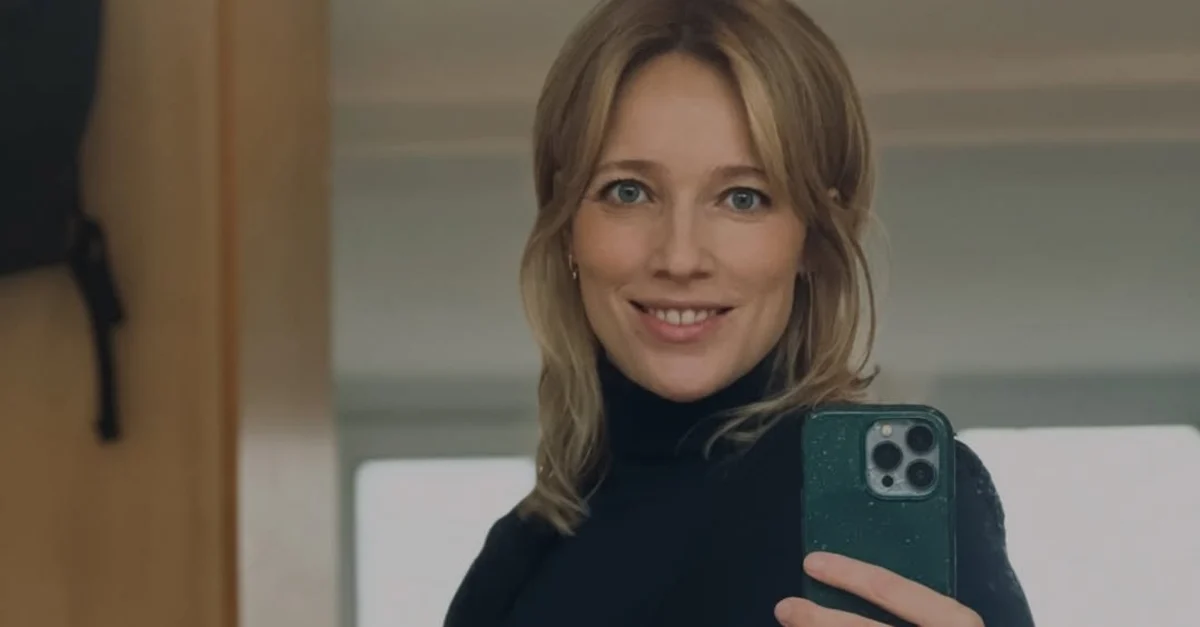 Jennifer Hoffman kondigt prachtig babynieuws aan | Shownieuws