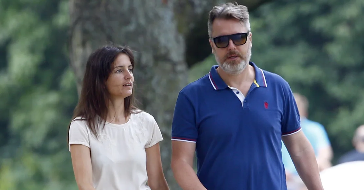 Daphne Bunskoek kiest voor niet-traditionele relatievorm | Shownieuws