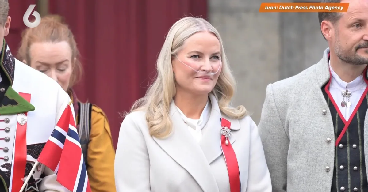 Kroonprinses Mette-Marit verscheen op nationale feestdag weer voor publiek