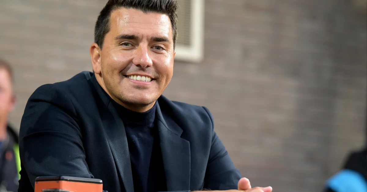 Nieuwe reallifesoap van Jan Smit? 'Niets te verbergen' | Shownieuws