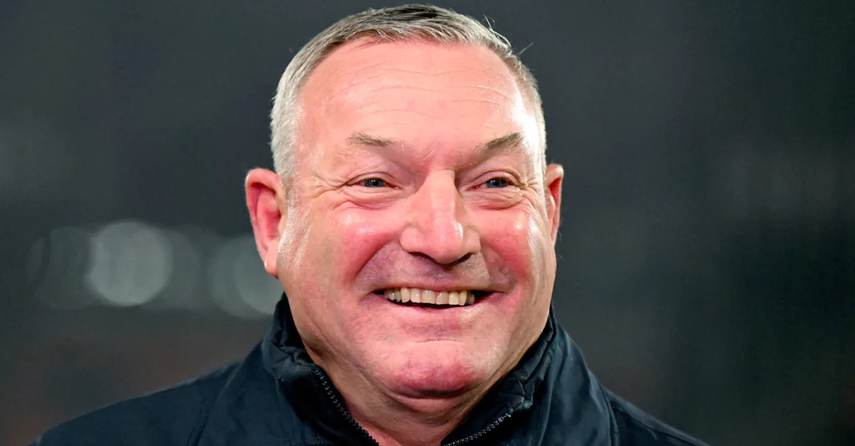 Ron Jans gaat langer door als trainer van FC Utrecht | Vandaag Inside