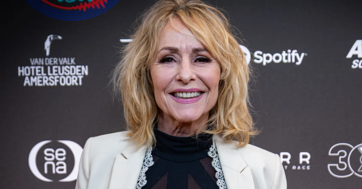 Angela Groothuizen doet pikante onthullingen over dateleven