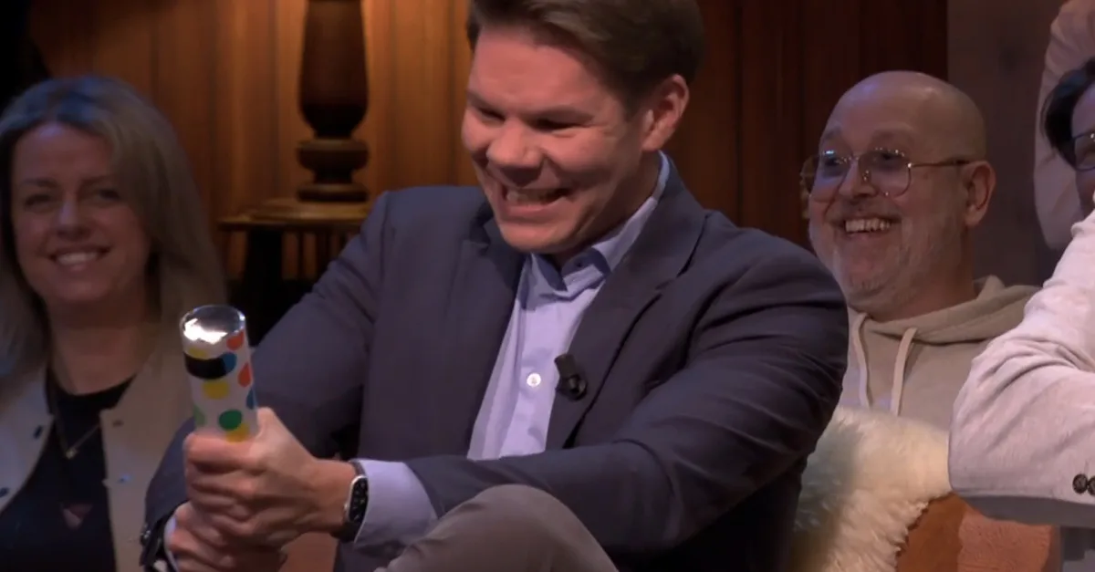 Victor Vlam worstelt live op tv met confettikanon: 'Het lukt echt niet ...