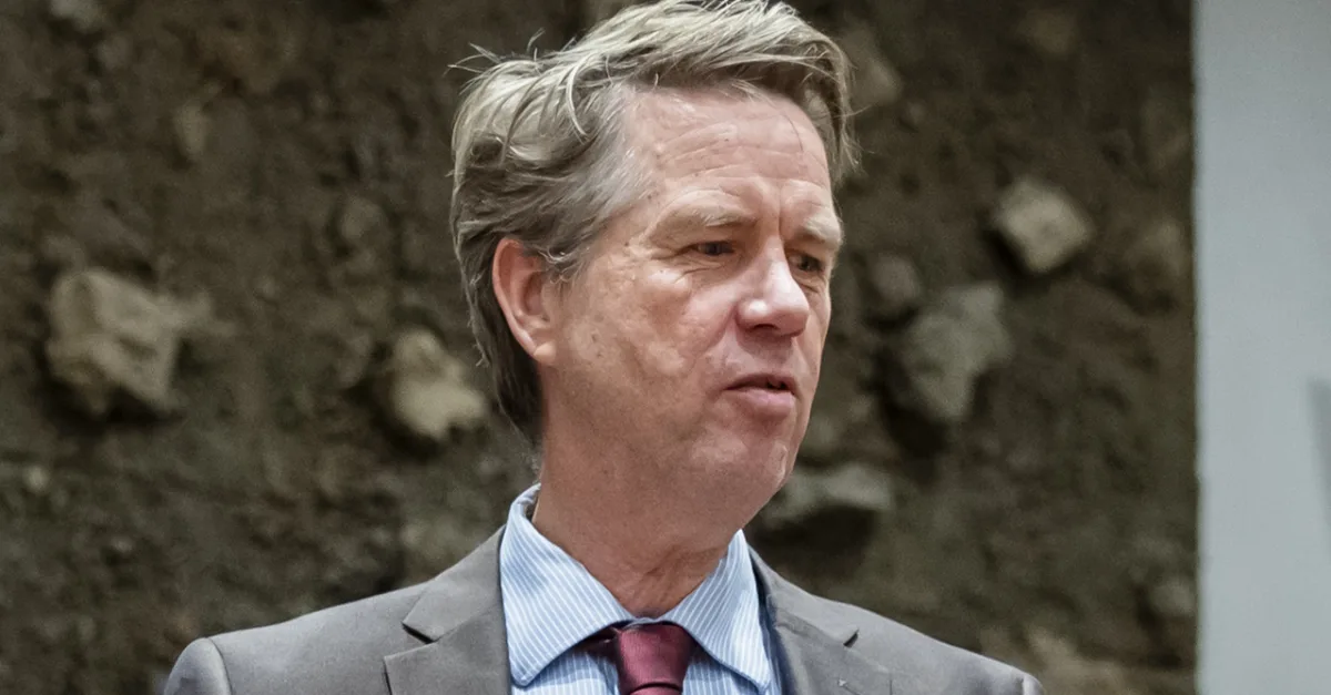 Martin Bosma noemt nederlaag 'enorme teleurstelling', maar blijft in ...