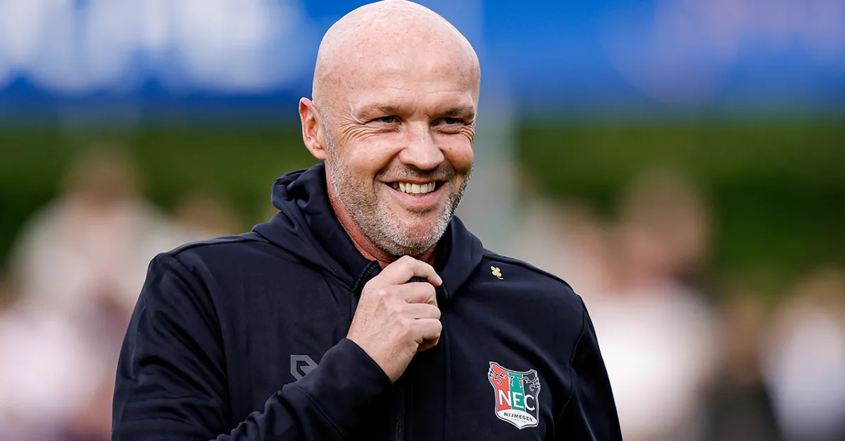 'Dick Schreuder deze zomer kandidaat voor nieuwe trainer van Ajax ...