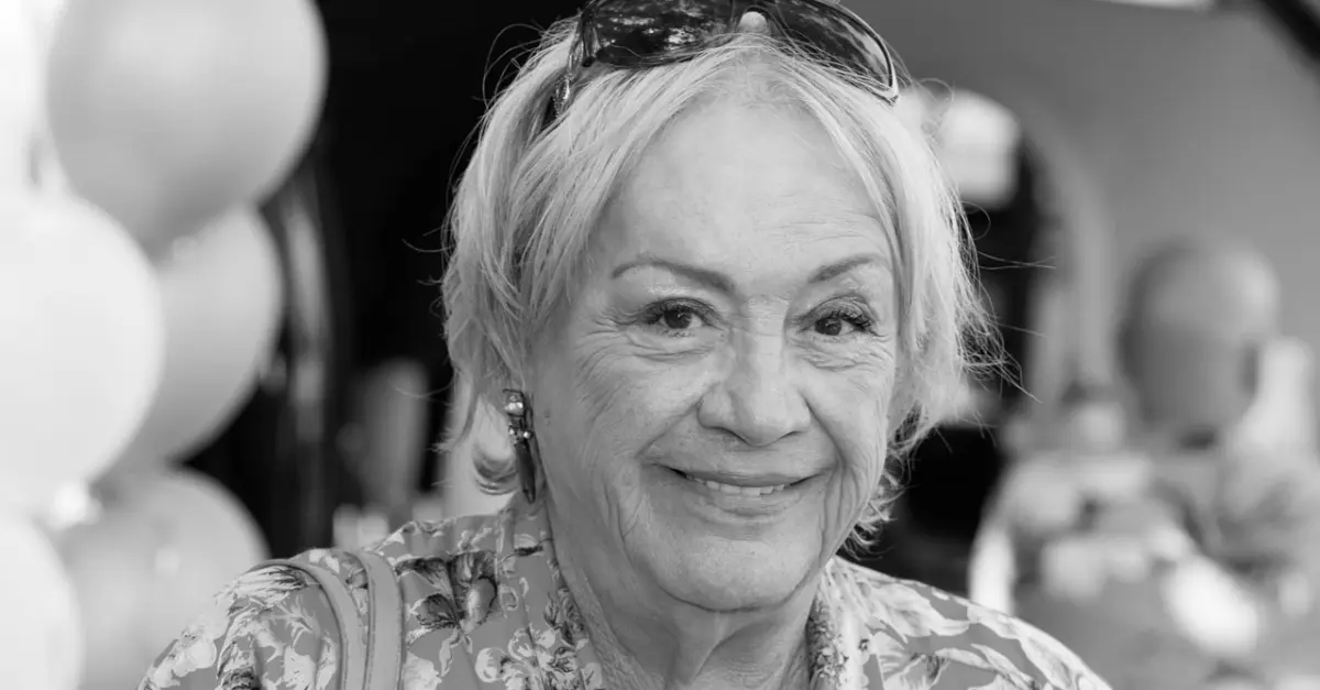 Oud-presentatrice Viola Holt (76) overleden | Vandaag Inside