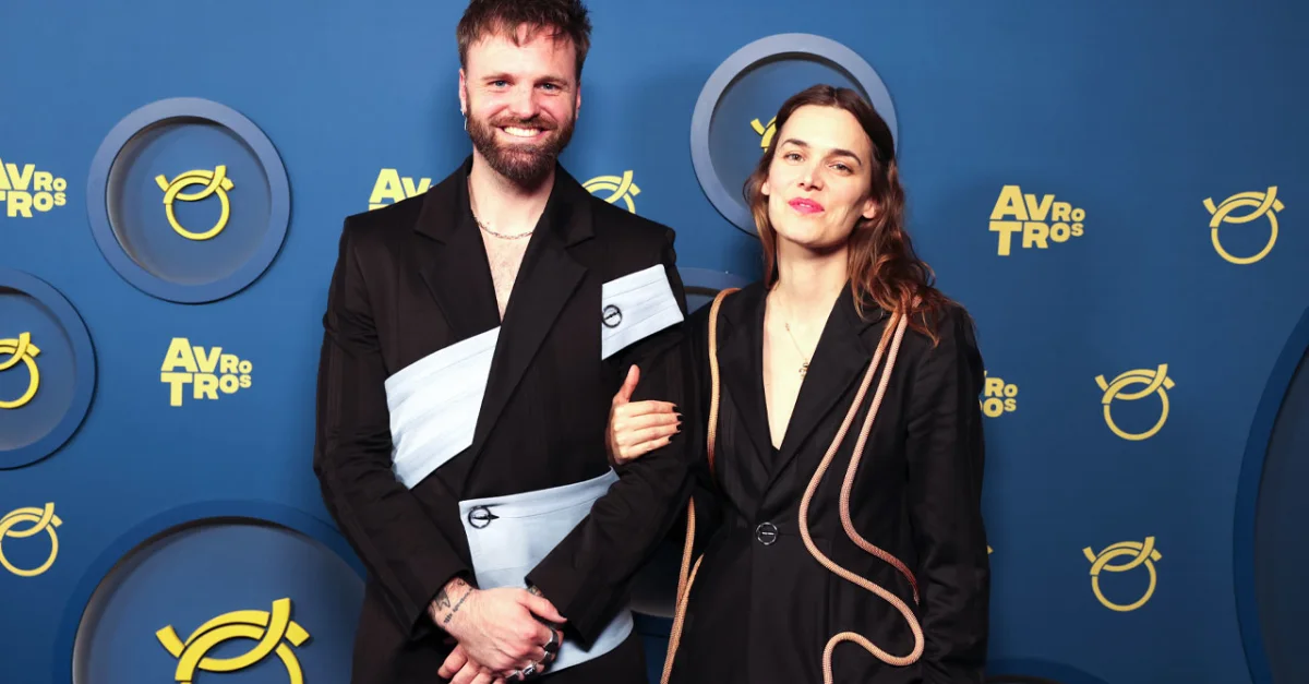 Tim Hofman wint Televizier-Ring Presentator 2024 | Vandaag Inside