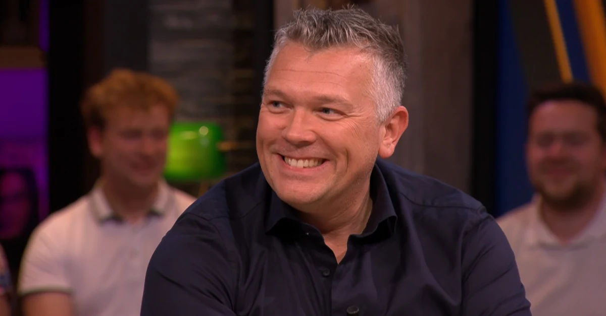Wouter de Winther maandag aan tafel bij Vandaag Inside Oranje | Vandaag ...