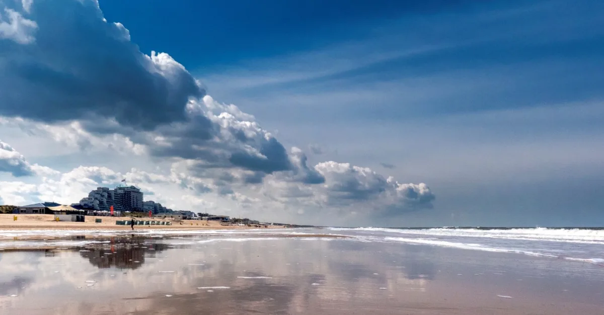 Wisselvallig zomerweer houdt aan maar temperatuur krabbelt op | Hart ...