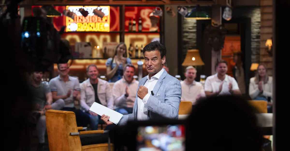 Vandaag Inside Oranje Quiz uitgeroepen tot slechtste tv-programma van ...