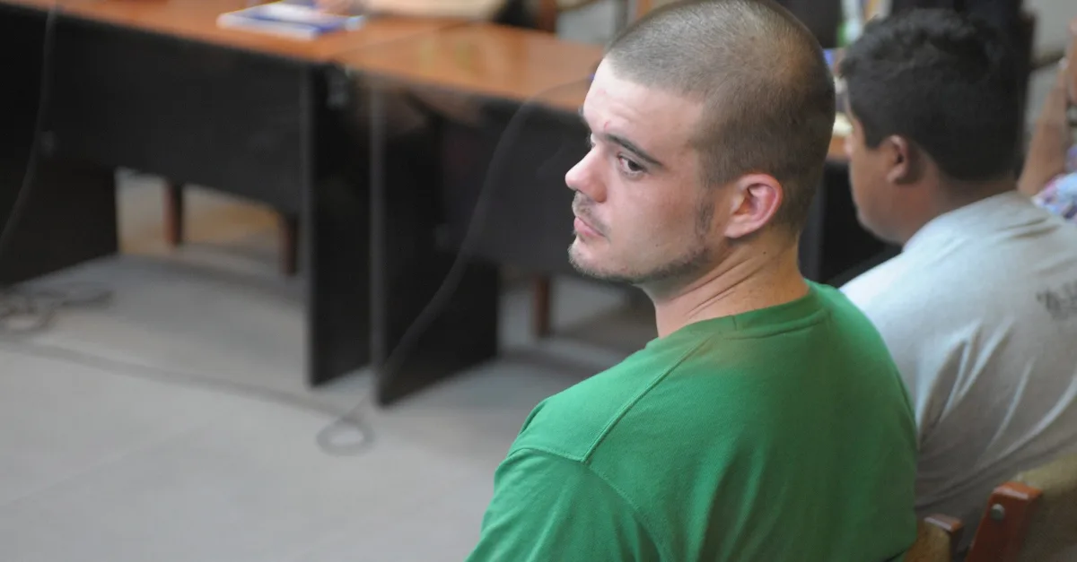 Krant: 'Zelfmoordpoging Joran van der Sloot in gevangenis' | Hart van ...