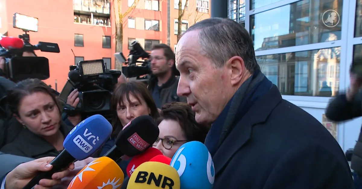 Advocaat Knoops reageert op vrijspraak Marco Borsato