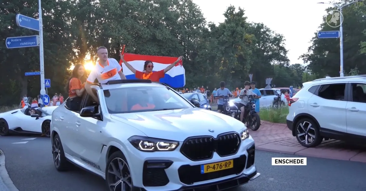 Feest barst los in Nederland na zege van Oranje op Zweden