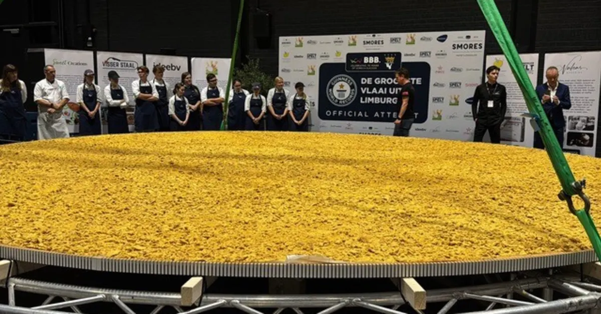 Ook een stukje? Nederland is wereldrecord rijker: grootste vlaai ooit ...