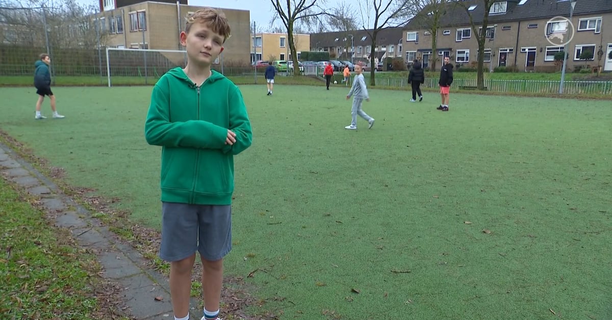 Vincent (11) overleefde twee keer kanker, en draagt nu elke dag een ...