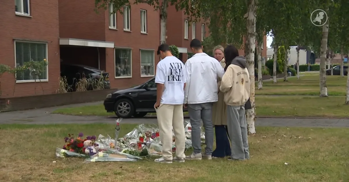 Honderden mensen bij stille tocht voor overleden AJ (14): 's Avonds ...
