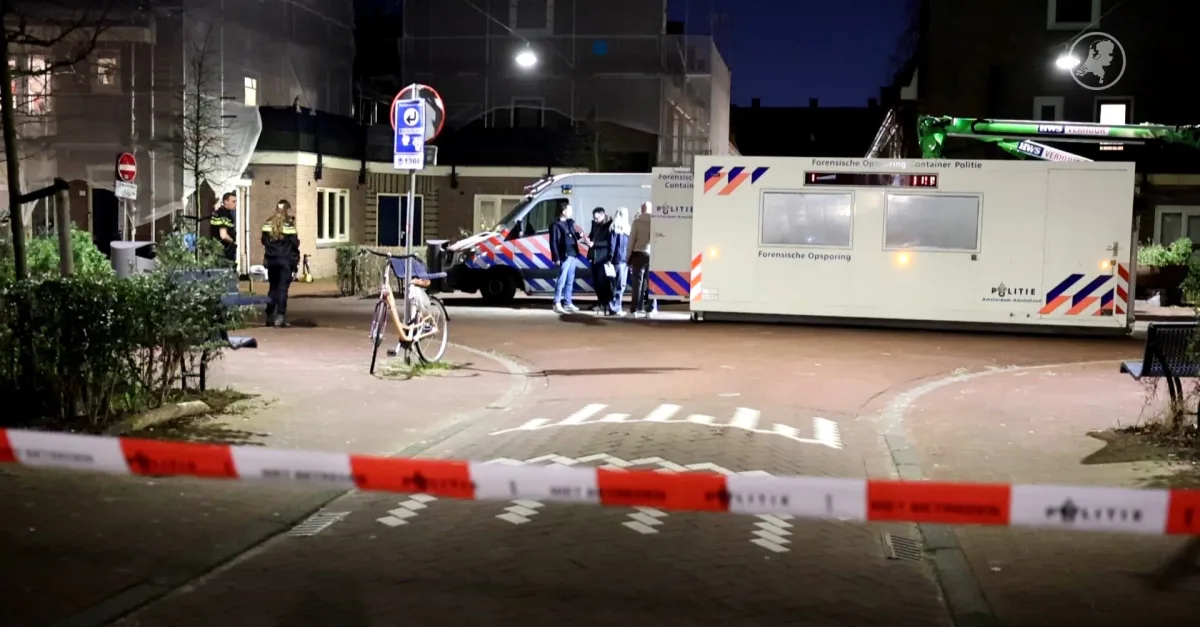 Dode man (81) in woning Amsterdam is slachtoffer van misdrijf | Hart ...