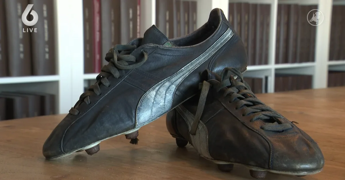 Voetbalverzamelaars, let op: WK-kicksen Cruijff en Rensenbrink onder de ...