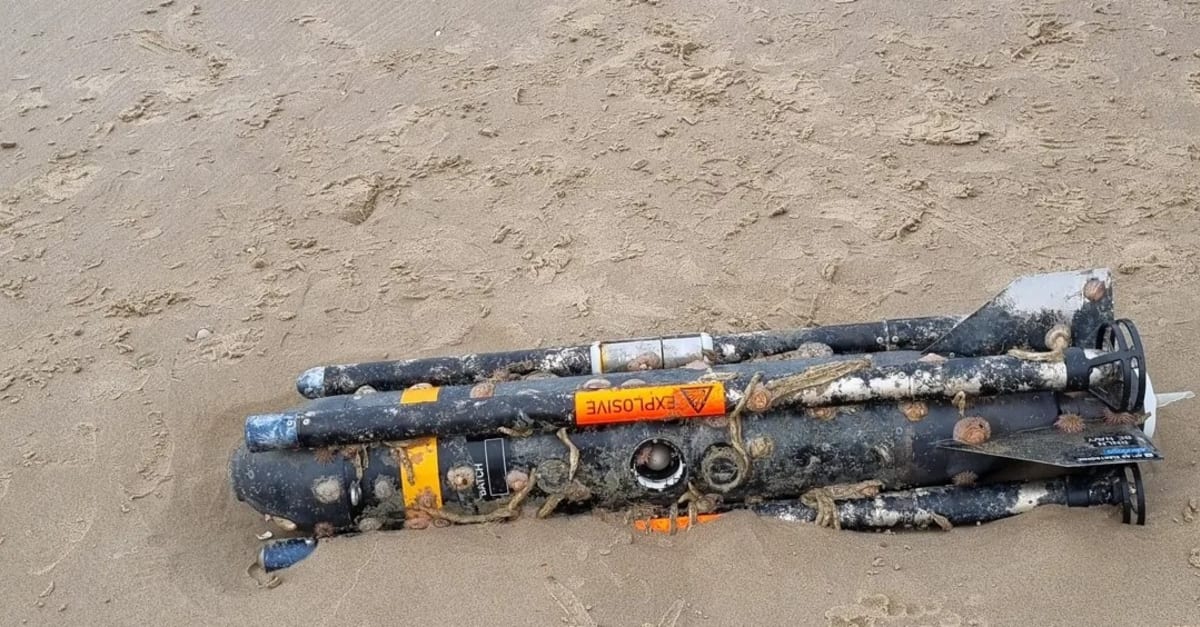 ZIEN: explosief tot ontploffing gebracht op strand Egmond aan Zee ...
