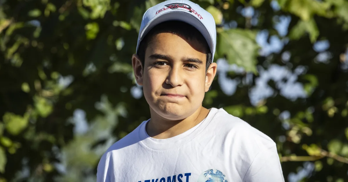 IND beslist opnieuw: Mikael (12) mag niet in Nederland blijven | Hart ...