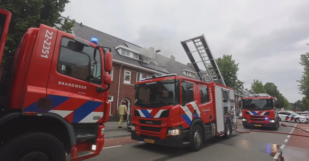 Meerdere gewonden bij woningbrand Eindhoven, bewoners via dak gered ...