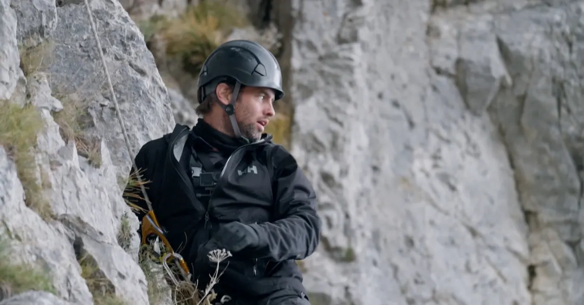 No Way Back VIPS: BN'ers beklimmen 50 meter hoge rots: "Voor het eerst ...