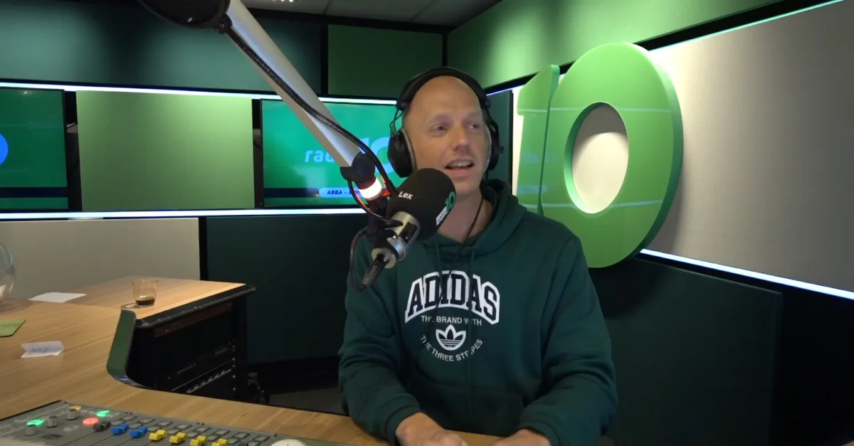 Radio 10: Francis van Broekhuizen geeft Lex een primeur