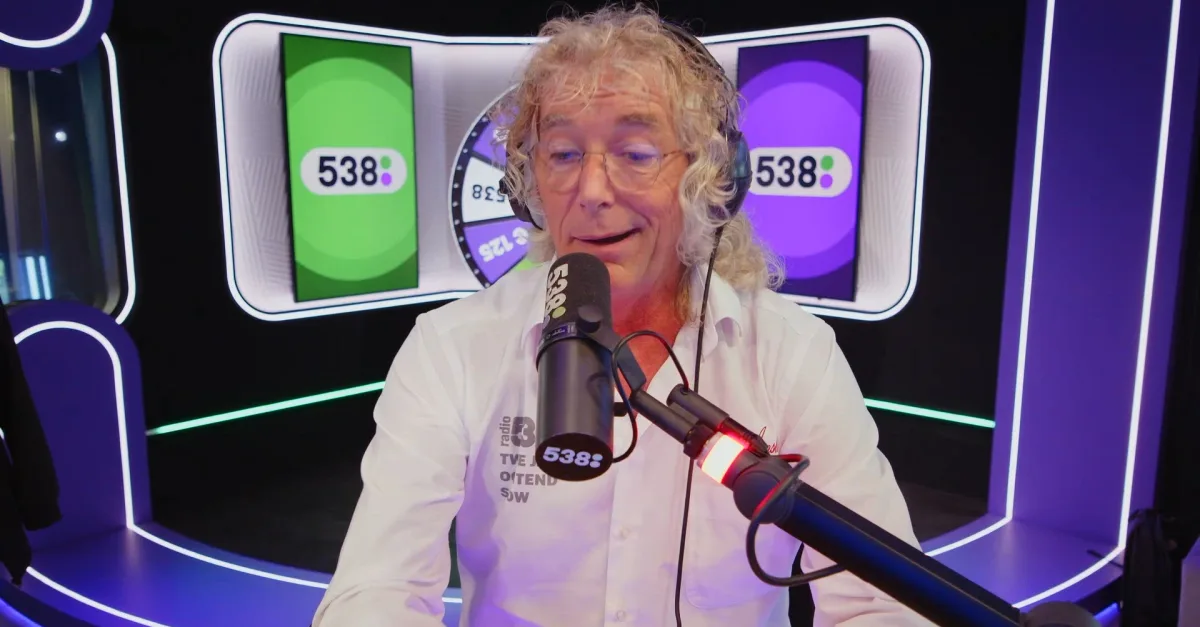 Radio 538: Een nieuwe mop van Arie uit de Kroeg: 'Er zat een Belg naast ...